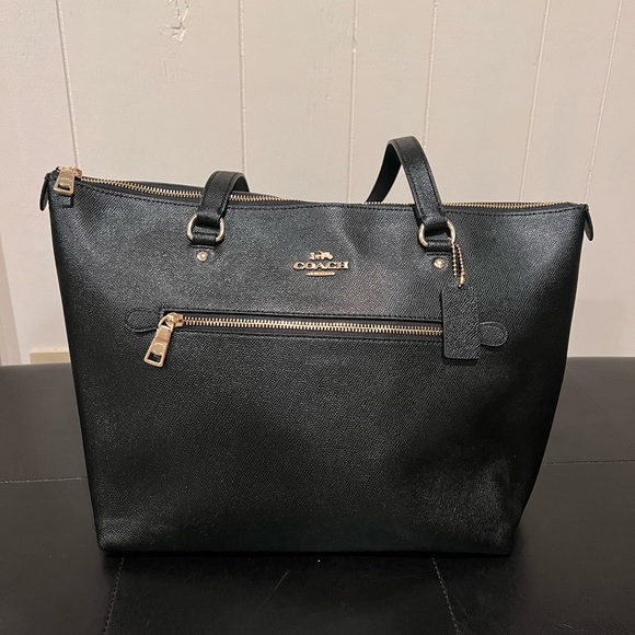 Coach | Bags | Coach Gallery Tote Bag | Poshmark